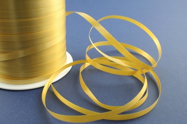 How To Make 50th Anniversary Decorations EHow